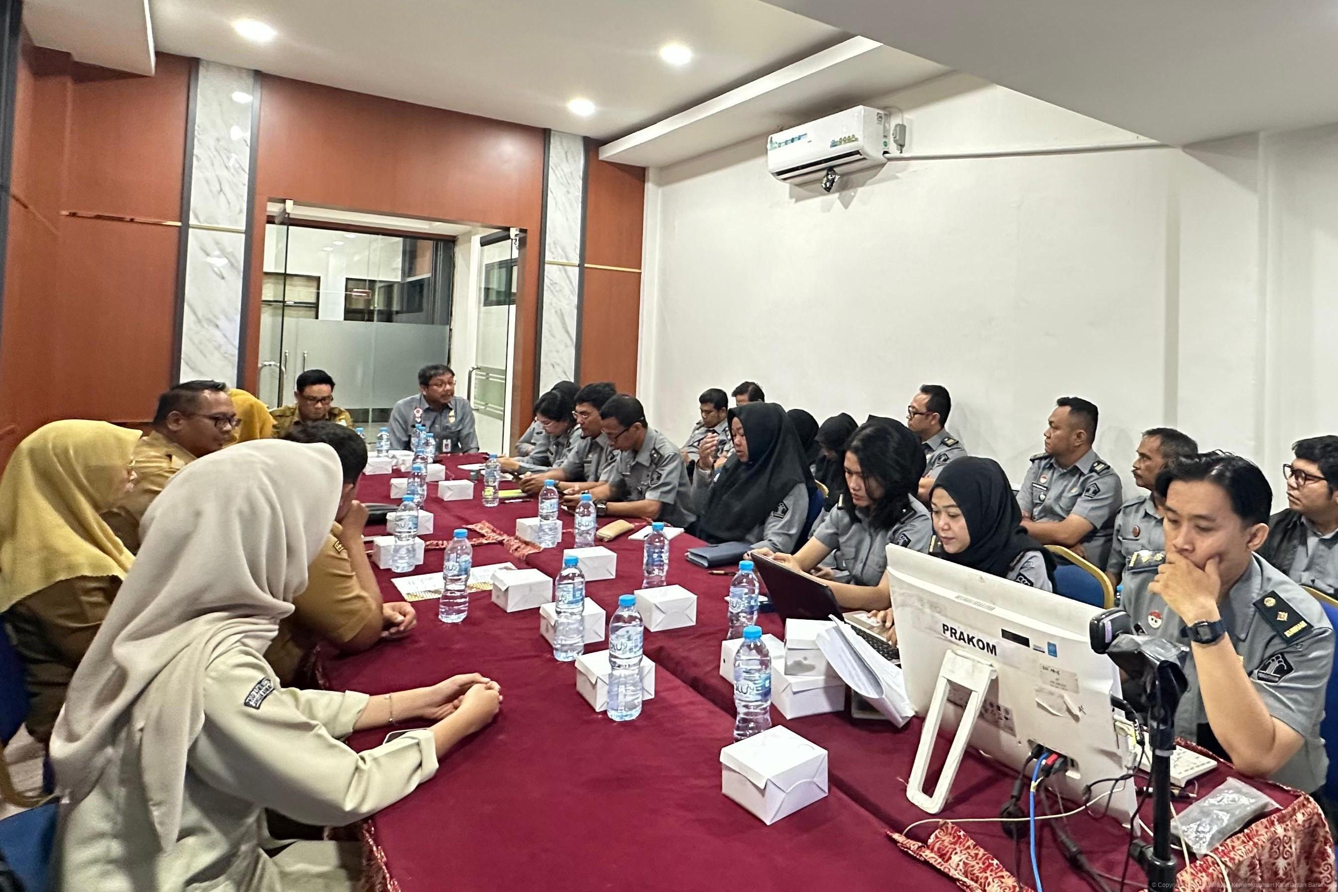 Kemenkum dan Pemprov Kalbar Bahas Penyempurnaan Perkada untuk ...