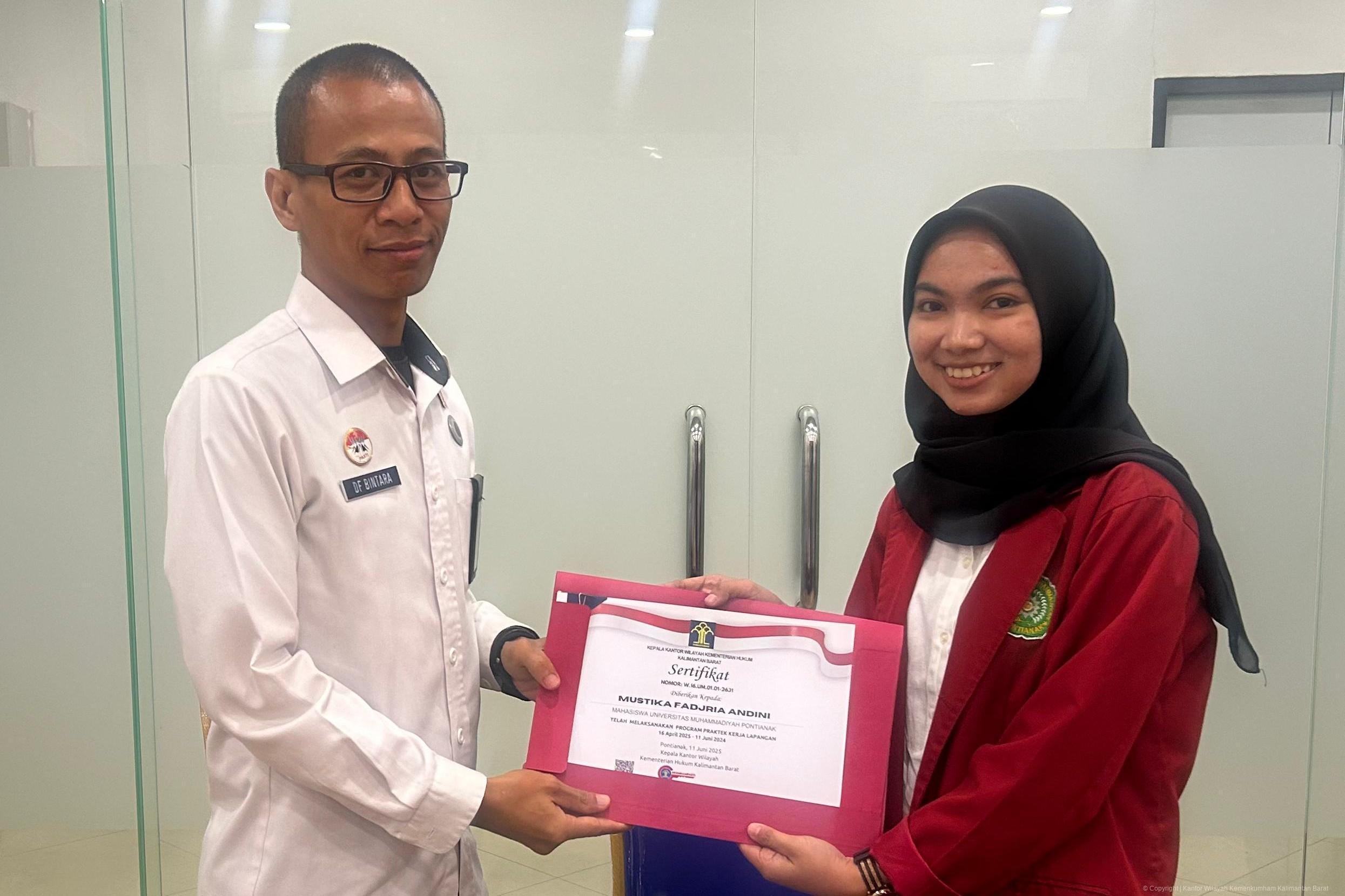 Kanwil Kemenkum Kalbar Lepas Mahasiswa Magang Universitas Muhammadiyah ...