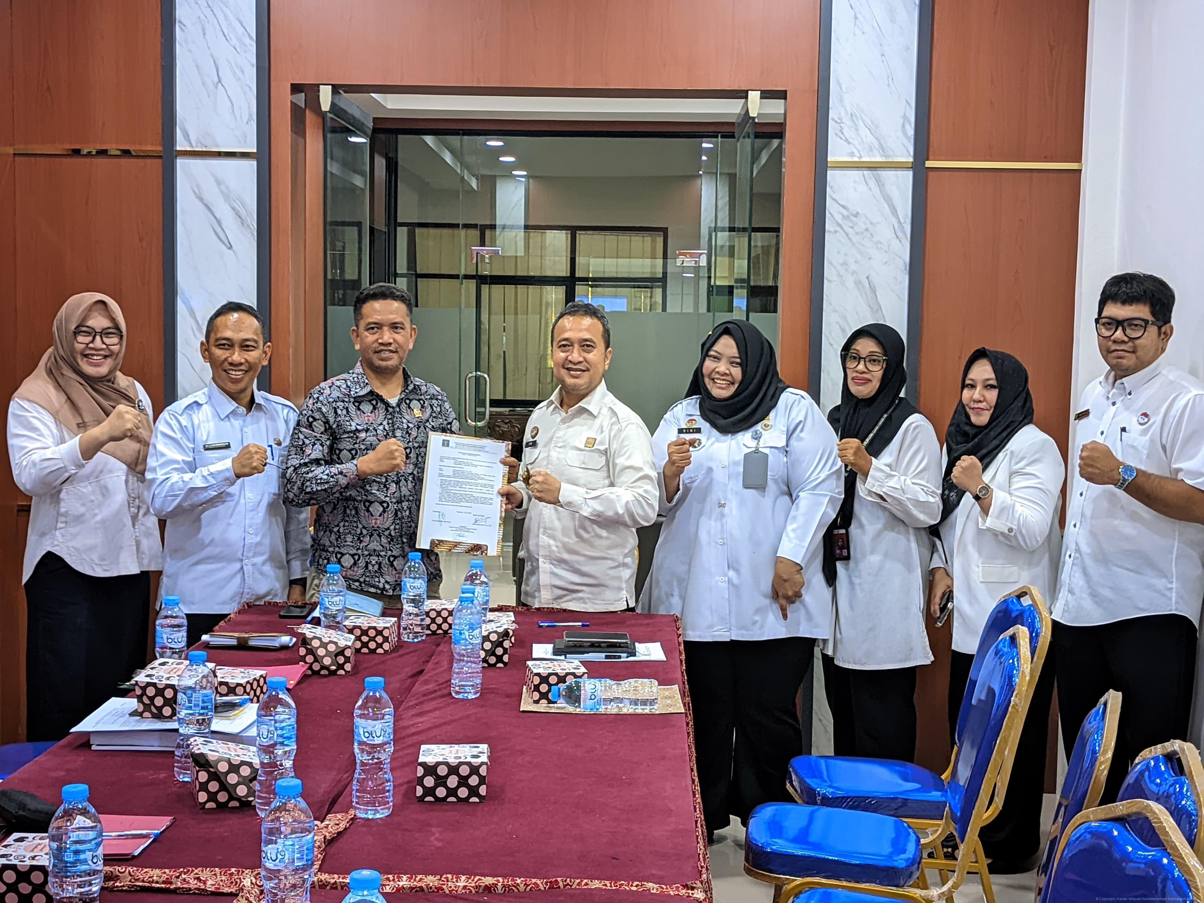 Rapat Harmonisasi Raperda RPJMD Kubu Raya 2025–2029: Sinergi Lintas Lembaga Wujudkan Produk ...